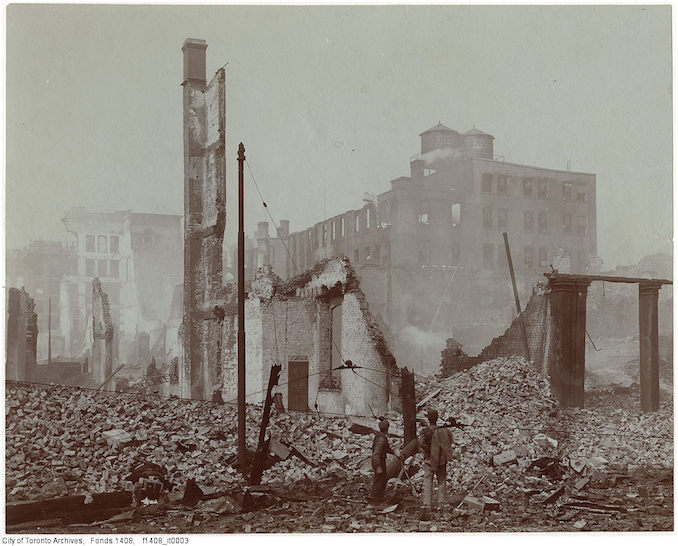 1904 - Aftermath of the 1904 fire: Front Street at Bay looking east ...