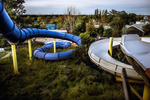 Daily Photo from Toronto: the.beautiful.decline