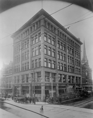 The History of the Robert Simpson Company Building