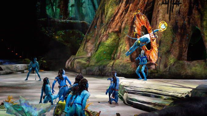 TORUK by Cirque du Soleil brings James Cameron's Avatar to Life