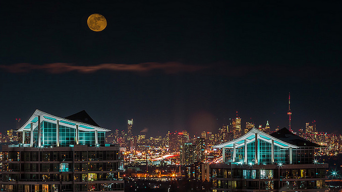 "Toronto Moon" by Toronto Photographer Sanjin Avdicevic