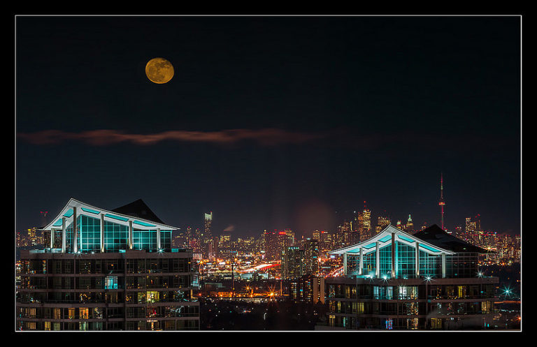 "Toronto Moon" by Toronto Photographer Sanjin Avdicevic