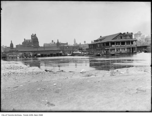 Old photographs of the Toronto waterfront from the archives