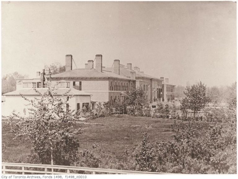 1856 Toronto by photographers Armstrong, Beere and Hime