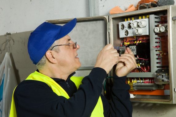 Who’s the Best Person to Hire for Electrical Work?