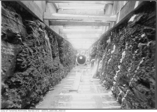 Old photographs from 100 years of the Toronto Sewer System