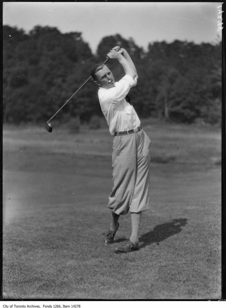 Old Golf Photographs from the City of Toronto Archives