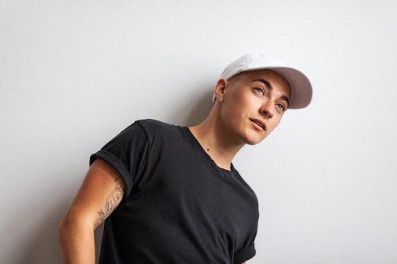 "Five Minutes With" Toronto Musician T. Thomason