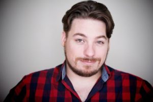 Have a Laugh with Second City Performer Andy Hull