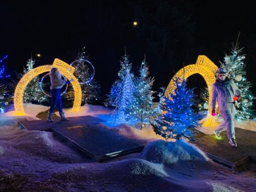 What to see & do in Toronto in December ~ finding joy edition