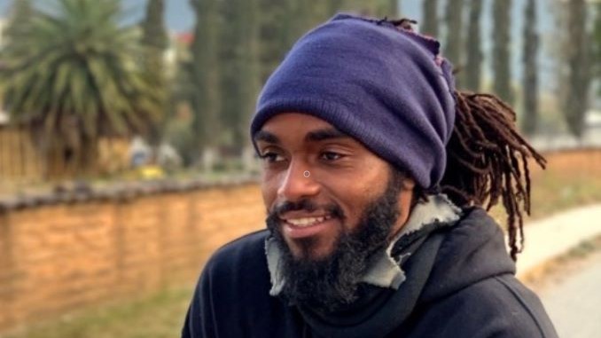 “Five Minutes With” Toronto singer-songwriter, Yasha