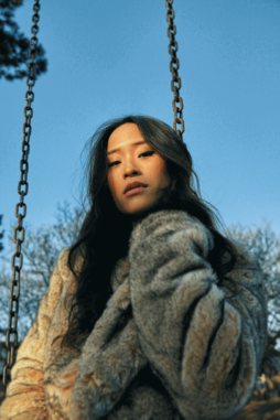 “Five Minutes With” Pop/R&B singer-songwriter Chynna Lewis