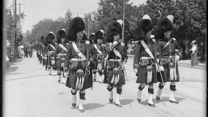 Old Photographs of the 48th Highlanders (1907-1940)