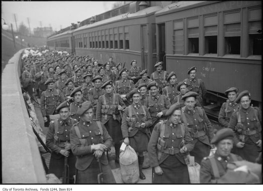 Old Photographs of the 48th Highlanders (1907-1940)