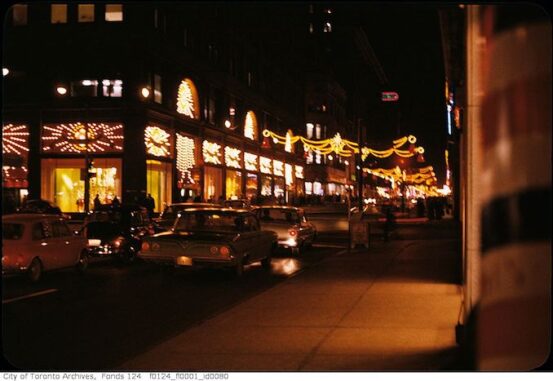 Old Photographs of Christmas Displays in Toronto (1908-1983)