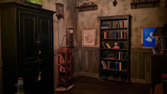 Looking Glass Adventures: Walden’s Wizarding World (Escape Room) Review
