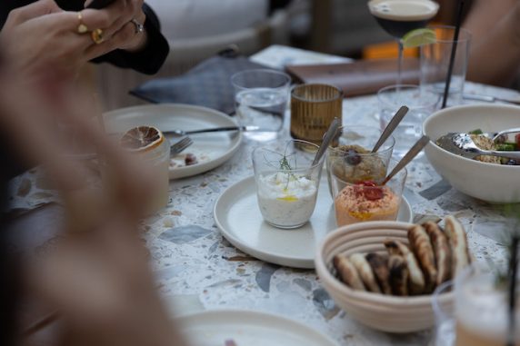 PAROS Greek Restaurant Opens in Yorkville