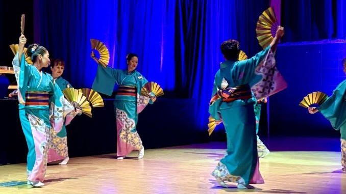 Beautiful Ways to Celebrate Spring in the City
