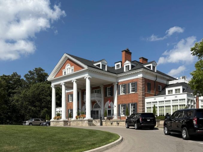 An Extraordinary Culinary Reunion at Langdon Hall